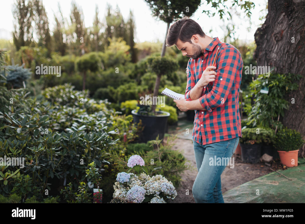 Planting Notes High Resolution Stock Photography and Images - Alamy