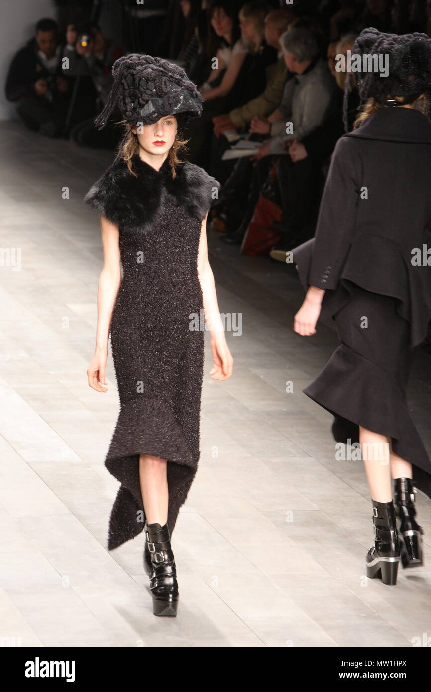 John rocha label hi-res stock photography and images - Alamy