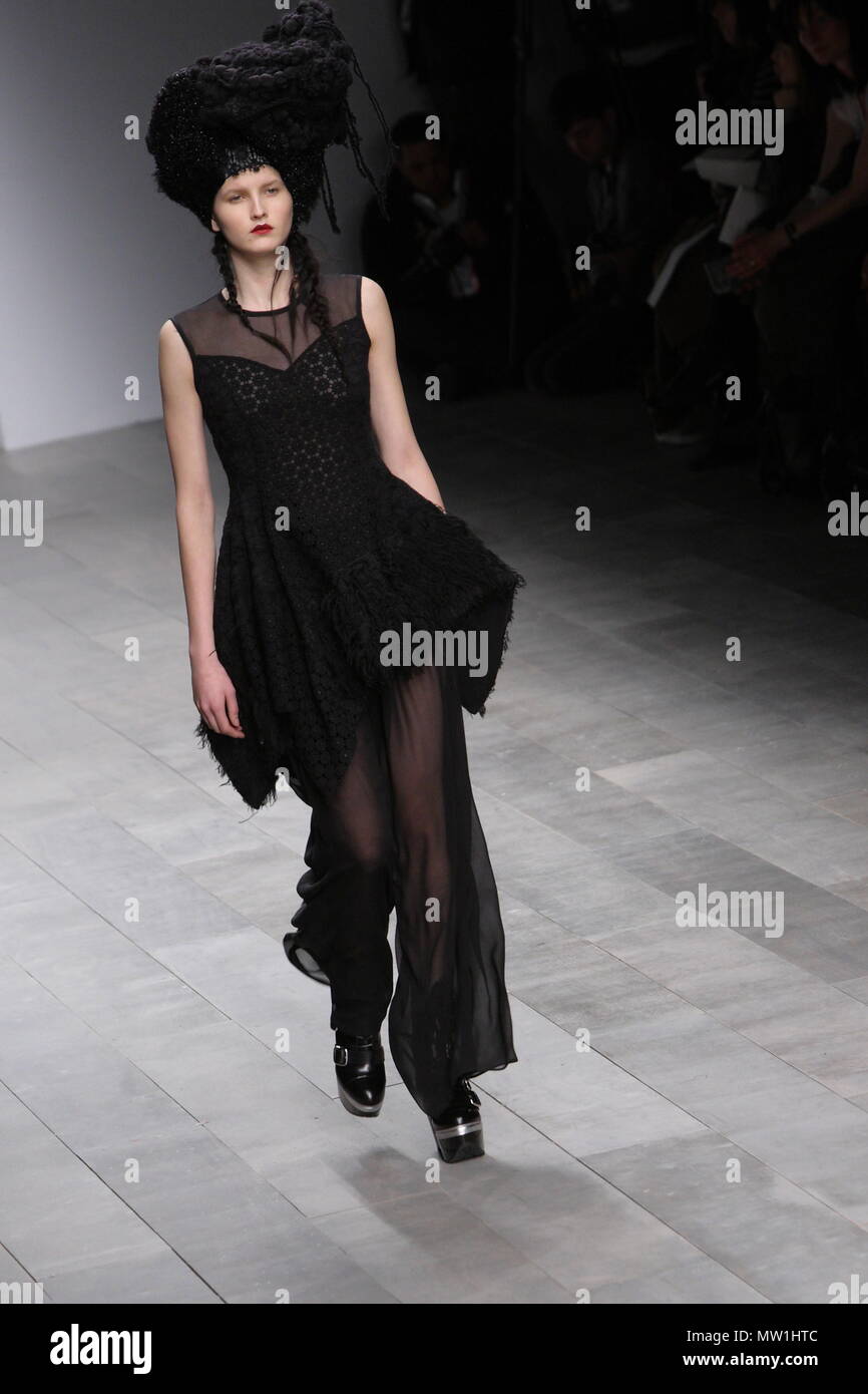 John rocha label hi-res stock photography and images - Alamy