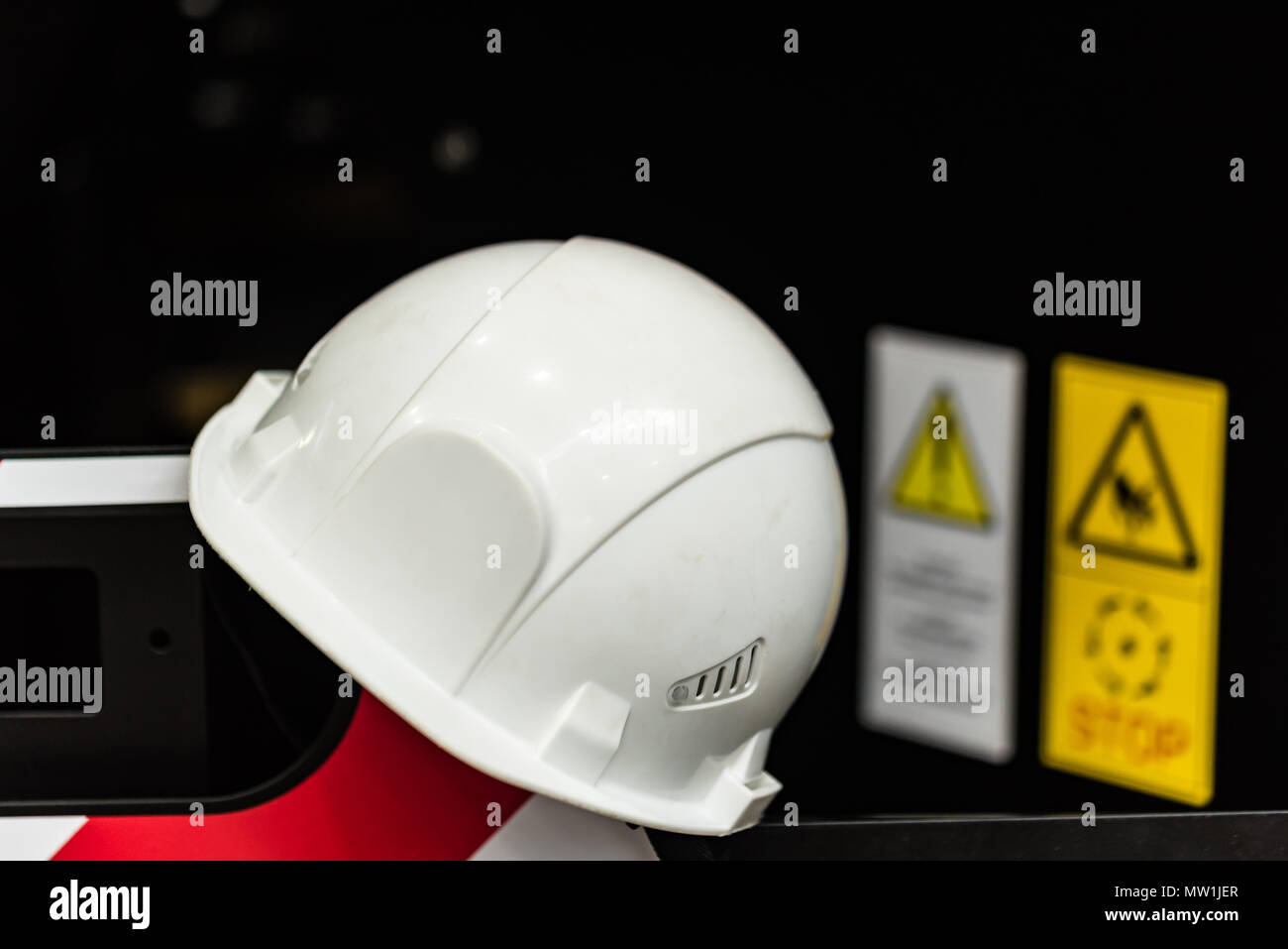 Safetyhelmet hi-res stock photography and images - Alamy