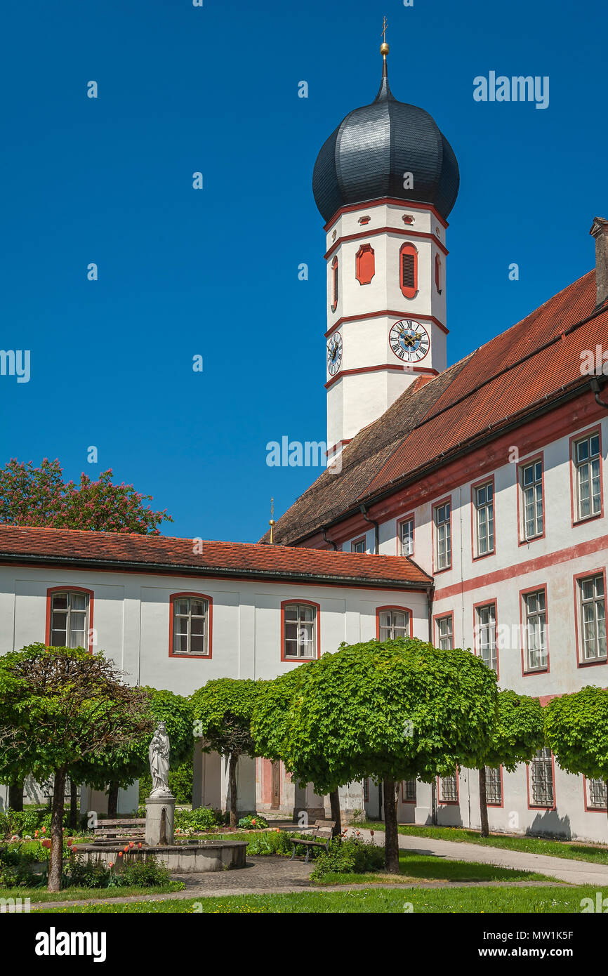 Monastery courtyard hi-res stock photography and images - Alamy