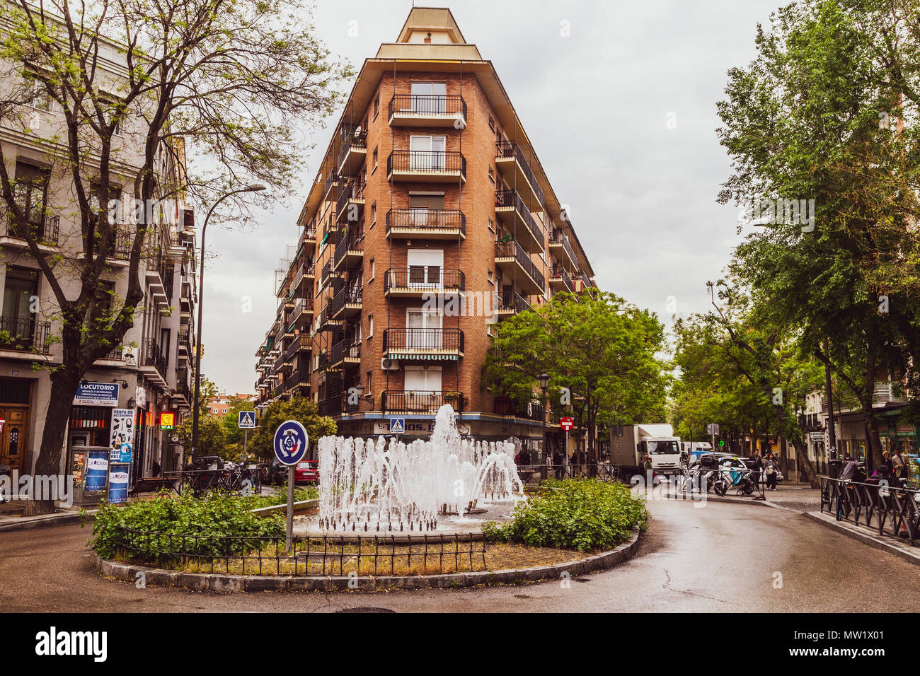 Street view in Madrid, Spain Stock Photo - Alamy