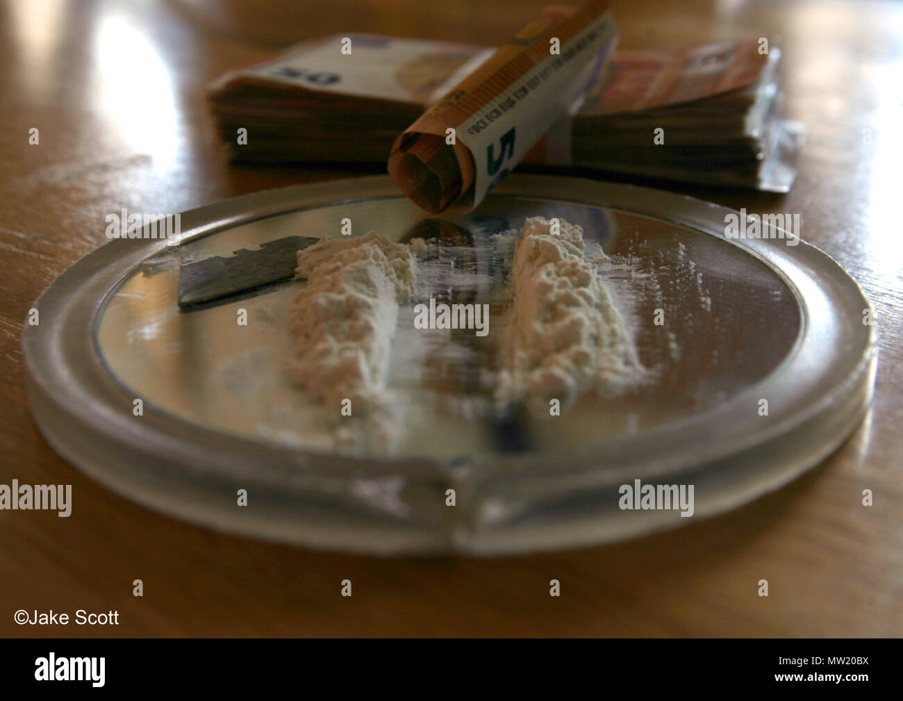 Cocaine drug drugs charlie hi-res stock photography and images - Alamy