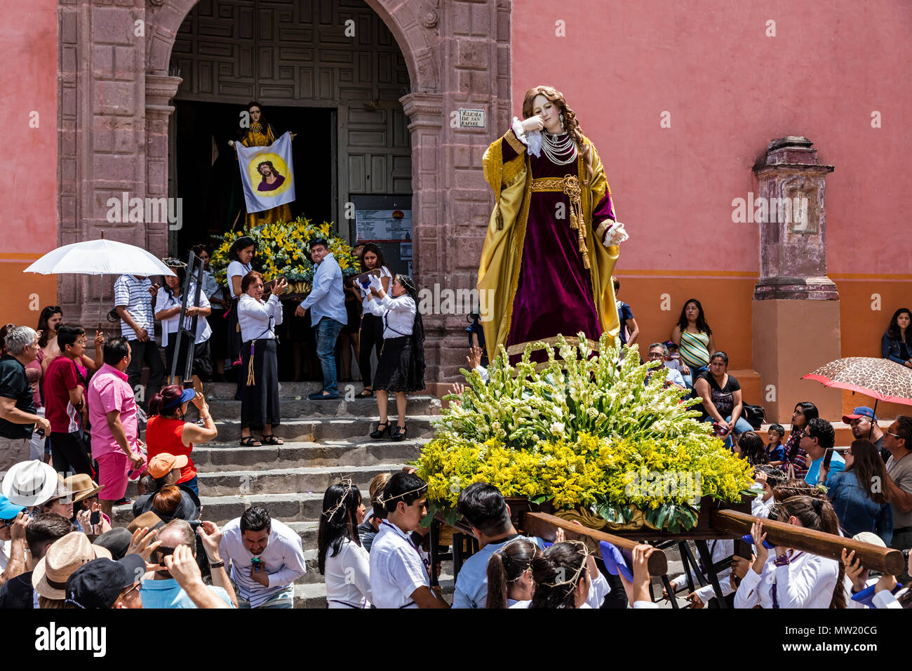 Mary madalene sculpture hi-res stock photography and images - Alamy