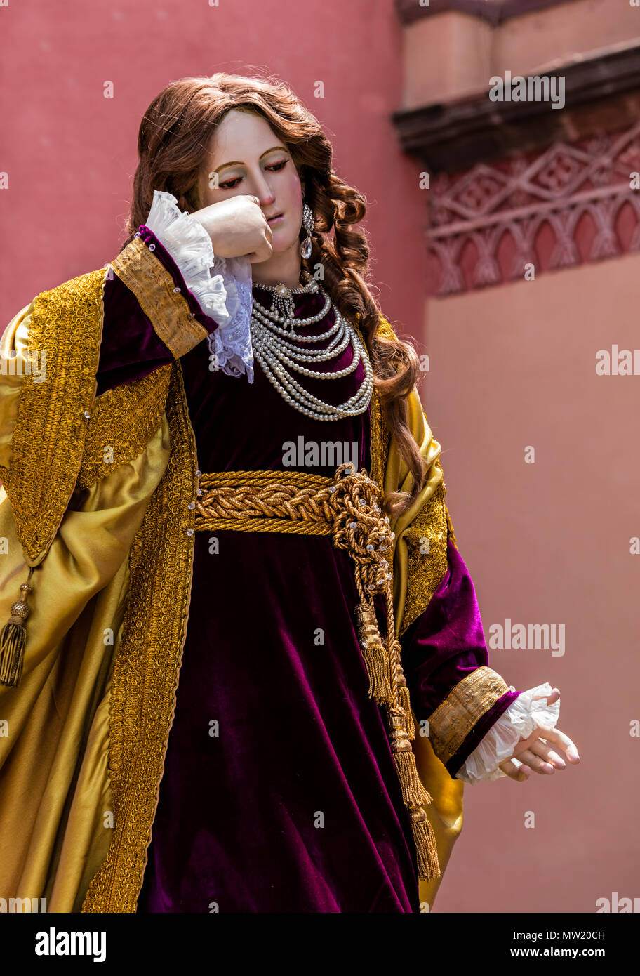 Mary madalene sculpture hi-res stock photography and images - Alamy