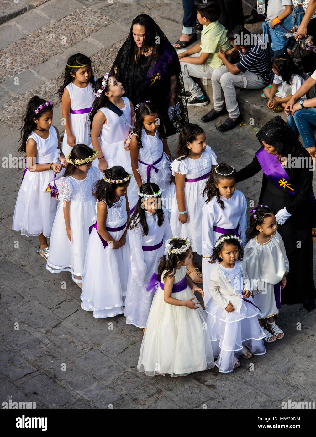 Easter mexico religious parade hi-res stock photography and images - Alamy