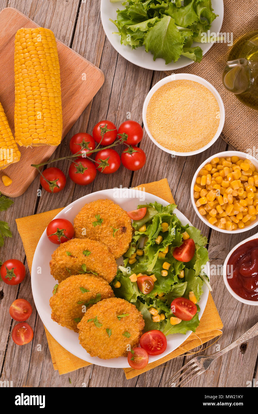 Burger sweetcorn salad hi-res stock photography and images - Alamy