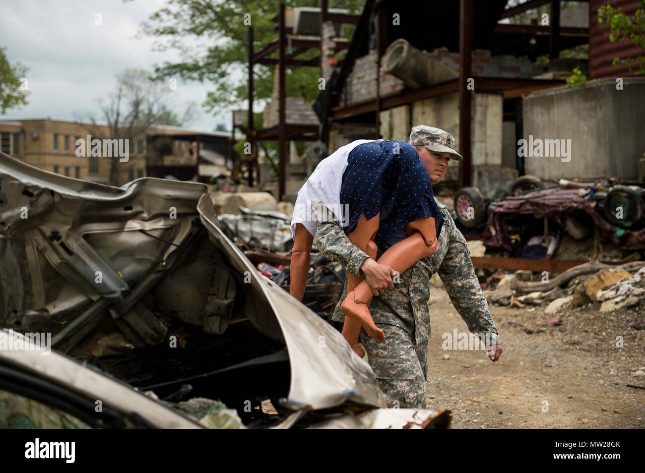 Sgt. 1st Class John Hawes, a U.S. Army Reserve Soldier supporting the ...