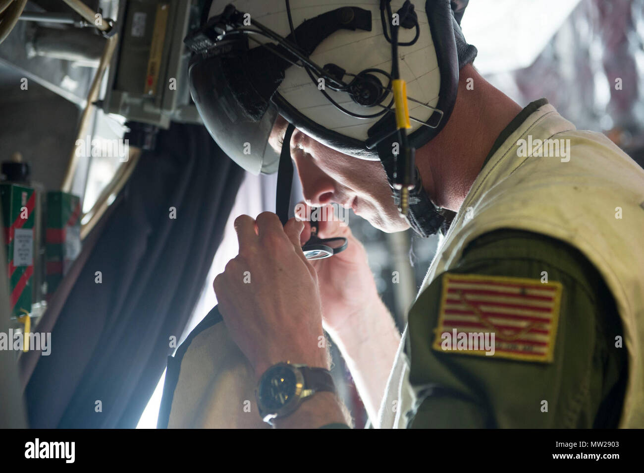 CHANGI NAVAL BASE, Singapore (April 27, 2017) Lt. Brian Larson ...