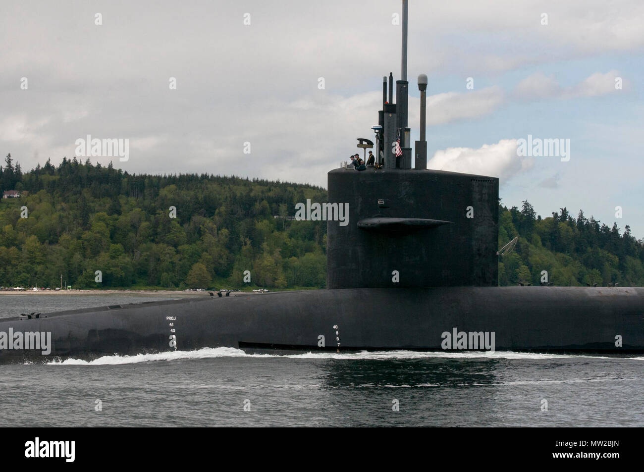 PUGET SOUND, Wash. (APRIL. 28, 2017) - The Gold Crew of the Ohio-class ...