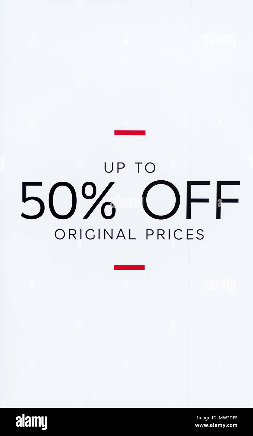 Reduced prices sign hi-res stock photography and images - Alamy