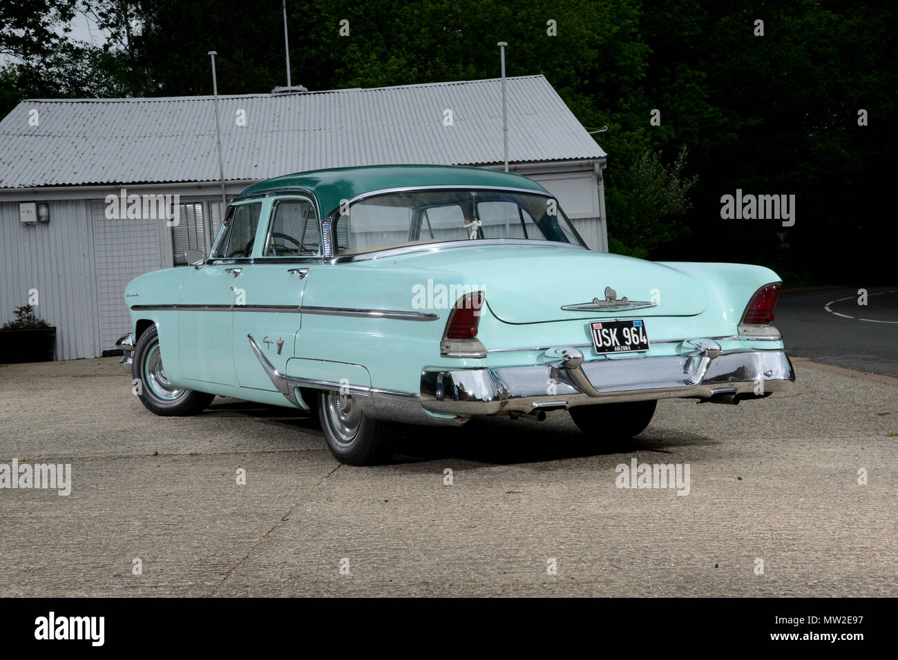 1955 Lincoln Capri classic American saloon car Stock Photo - Alamy