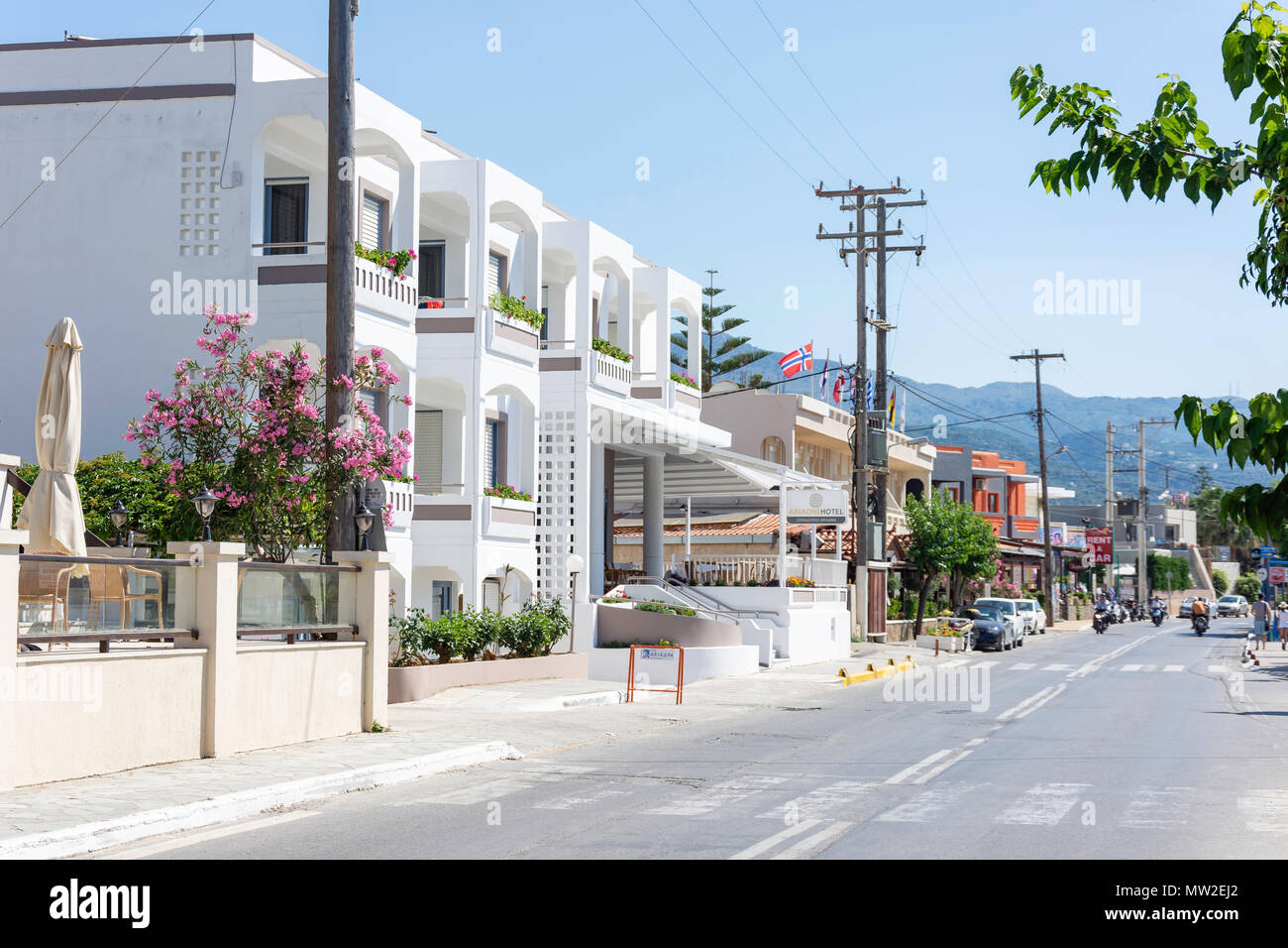 Leof machis kritis street malia street rethymno region kriti cr hi-res ...
