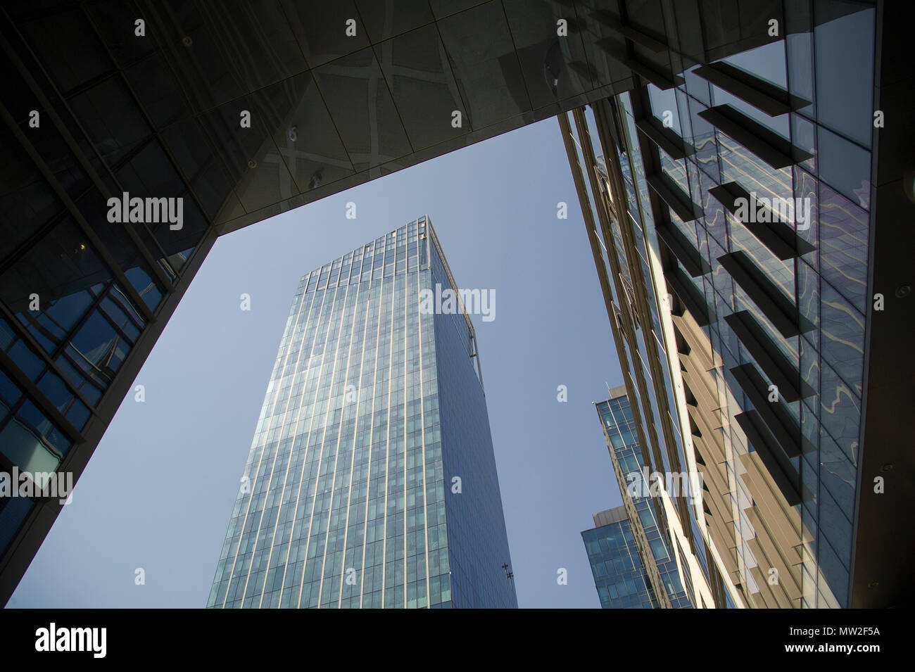 180 meter Olivia Star office building in Olivia Business Centre in ...