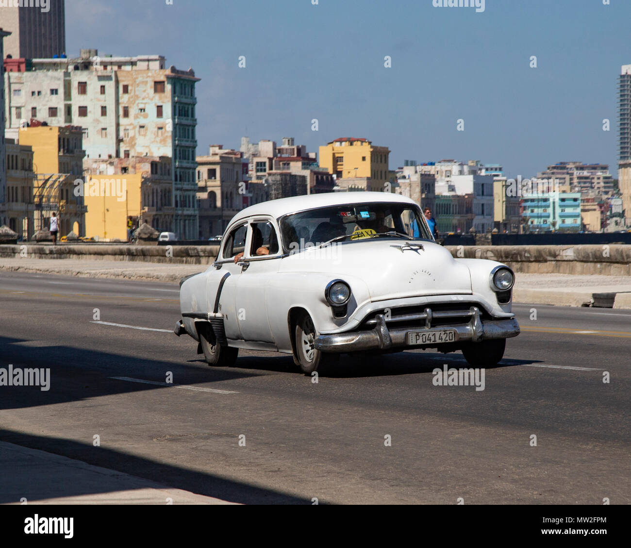 One of Cuba's famous American classic cars of the 1950s Stock Photo - Alamy