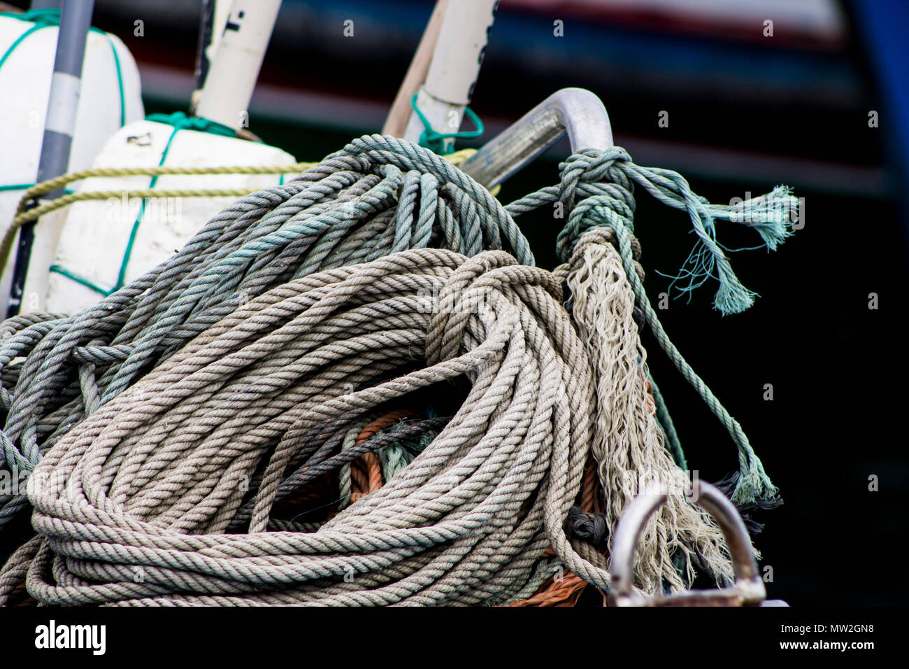 tie up the boat with strong ropes Stock Photo - Alamy