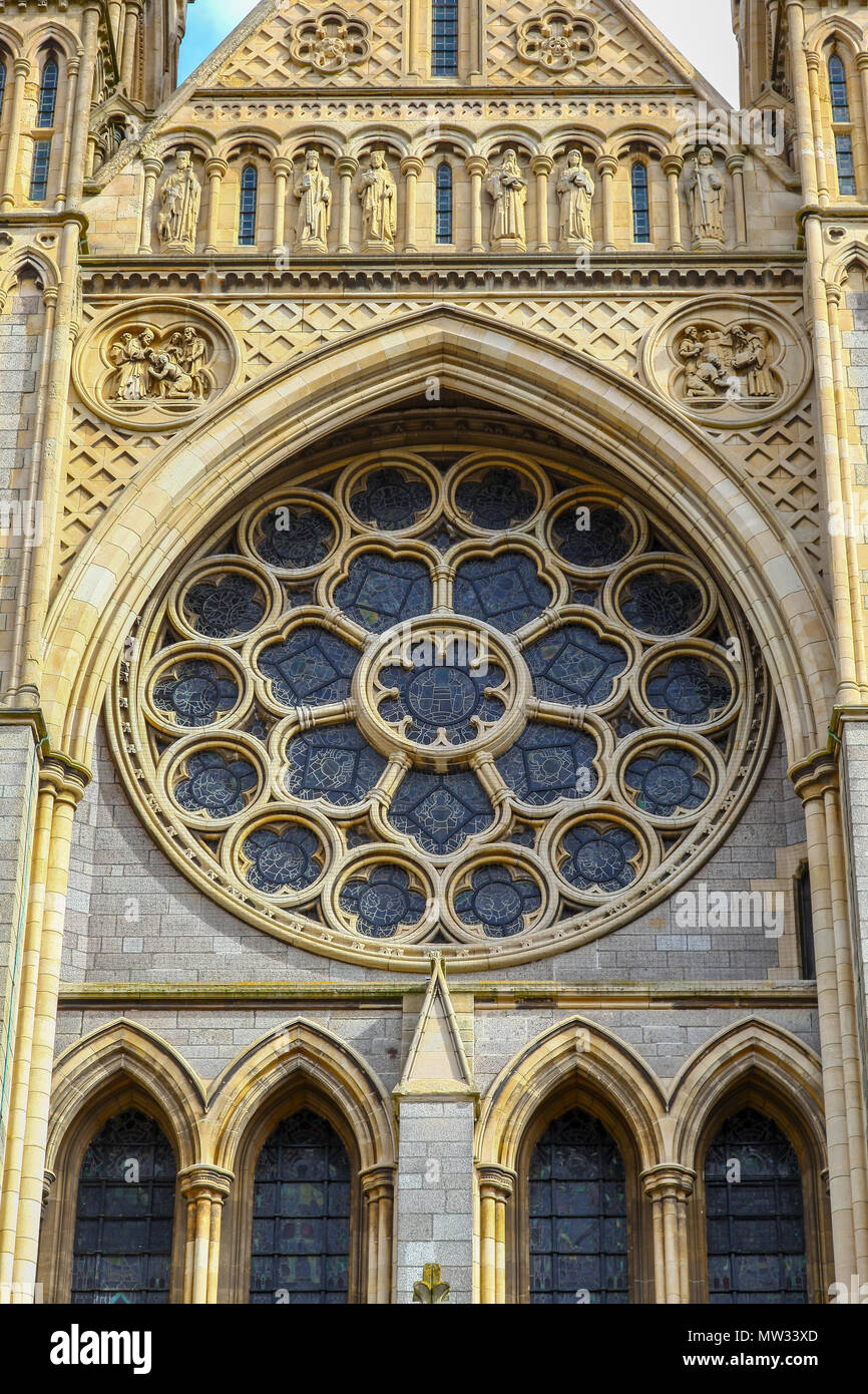 The rose window at The Cathedral of the Blessed Virgin Mary, Truro ...