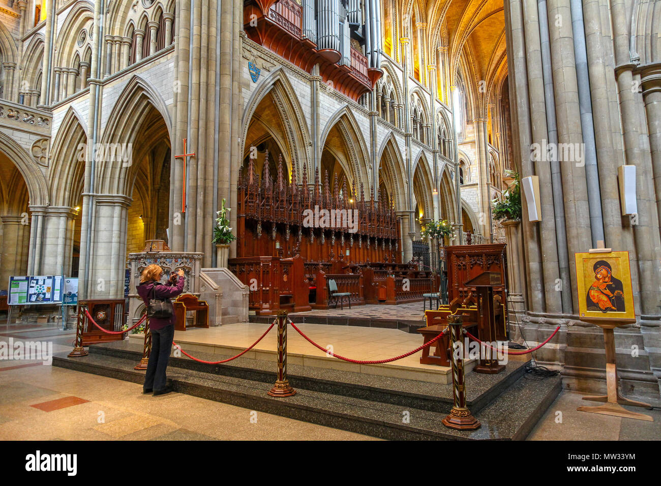 Truro cathedral interior hi-res stock photography and images - Alamy