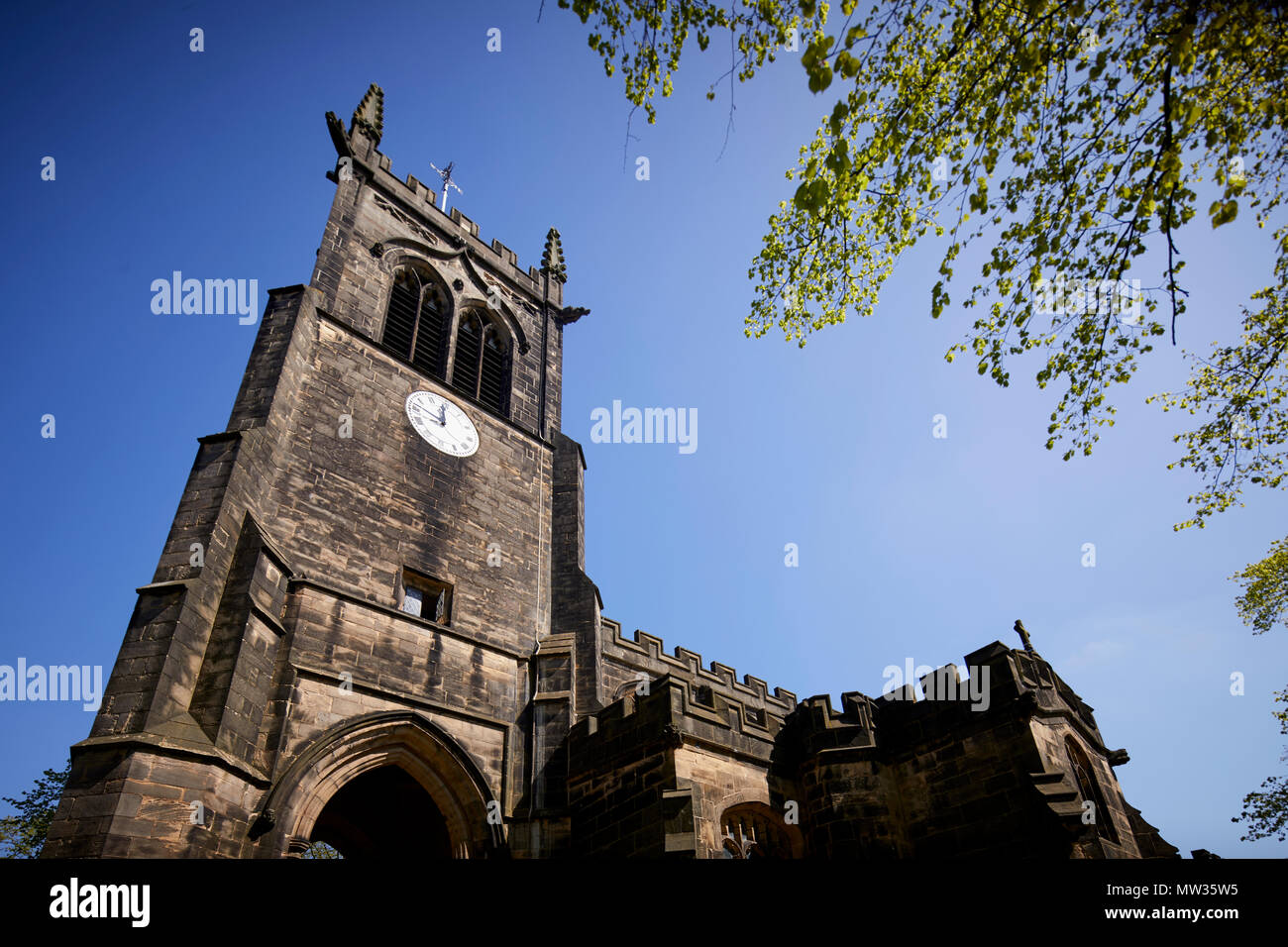 Saint marys church hi-res stock photography and images - Alamy