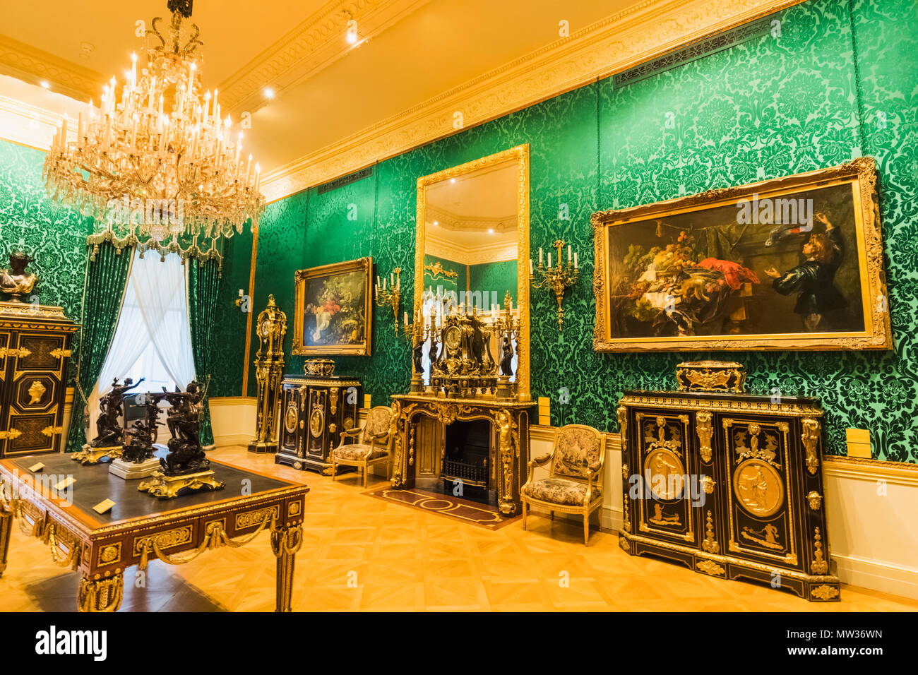 The wallace collection hi-res stock photography and images - Alamy