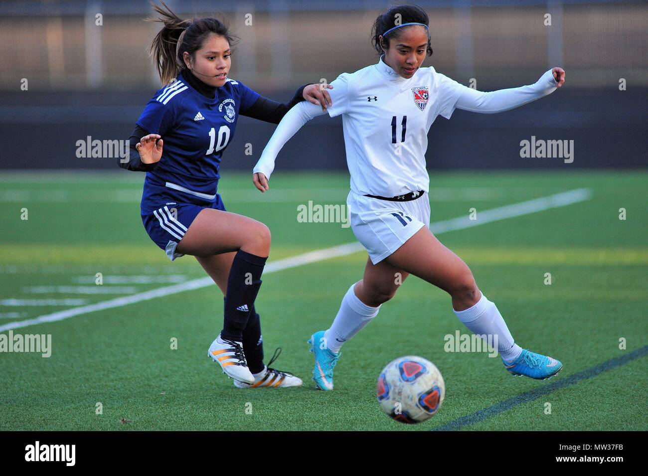 Possession of the ball hi-res stock photography and images - Alamy