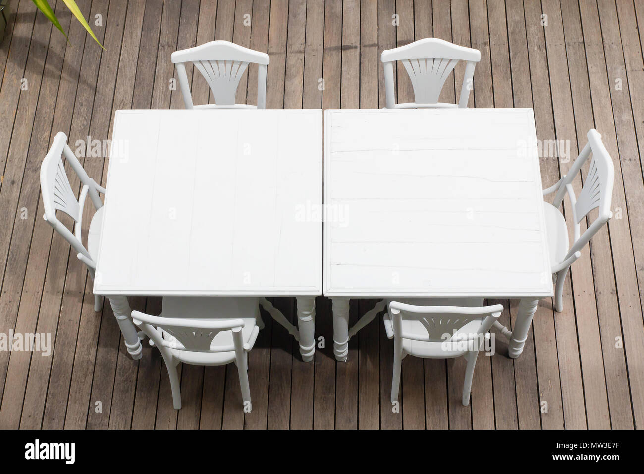 White wood table and chair table Stock Photo - Alamy