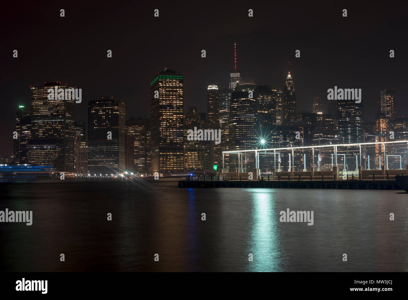 Brooklyn Bridge Park, Pier 5, May 2018 Stock Photo - Alamy