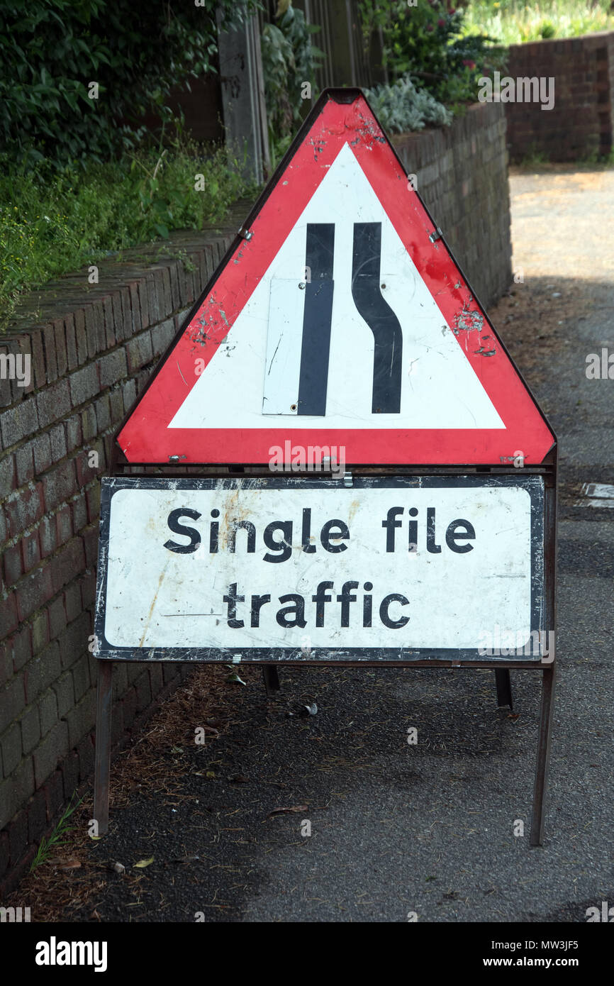 Temporary Road Signs Stock Photos & Temporary Road Signs Stock Images ...