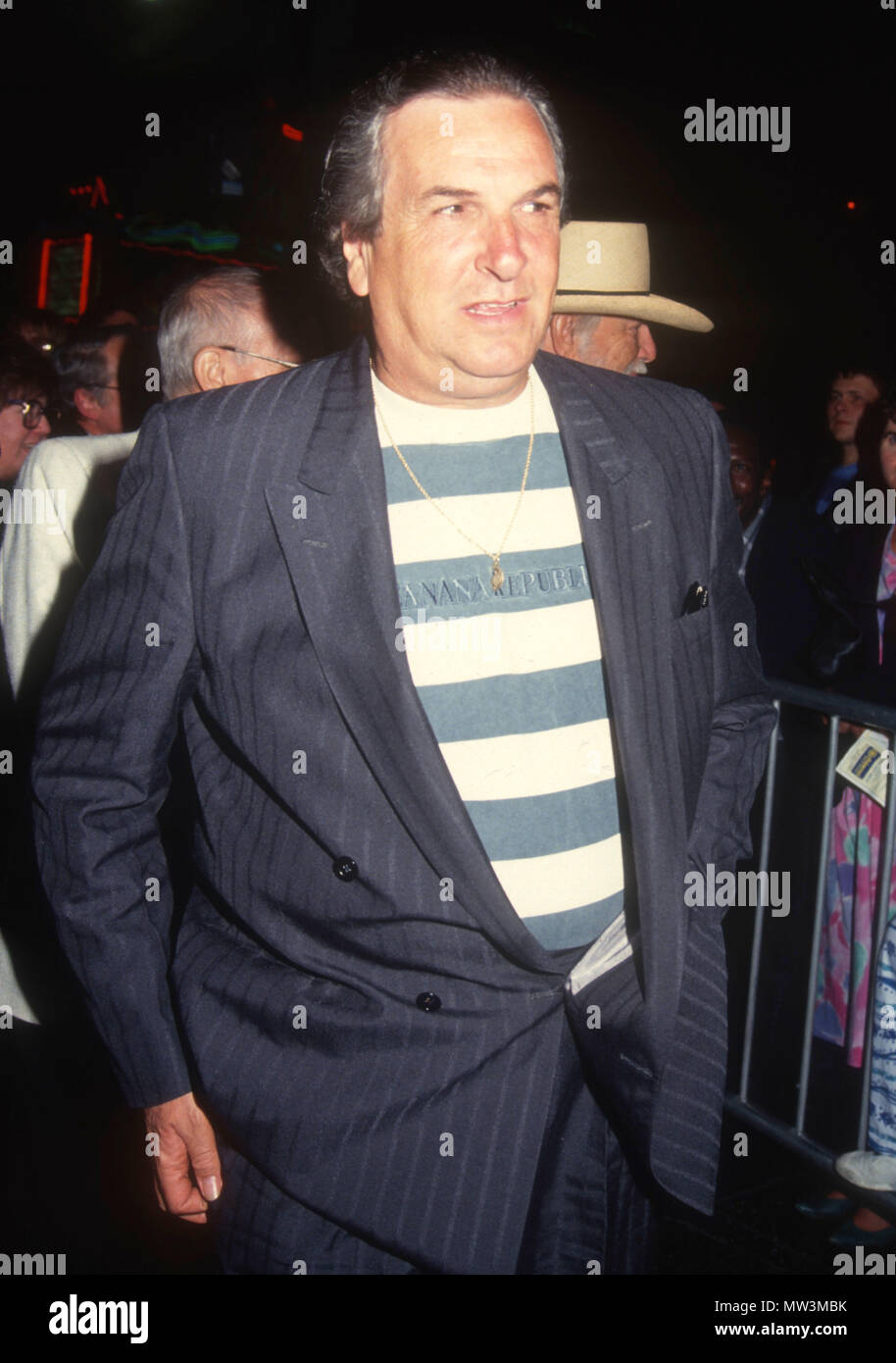 HOLLYWOOD, CA - JUNE 6: Actor Danny Aiello attends the 'City Slickers ...