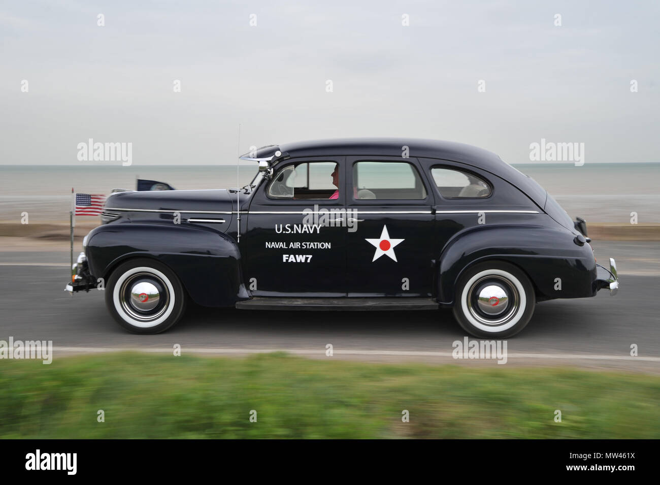 1940 car road usa hi-res stock photography and images - Alamy