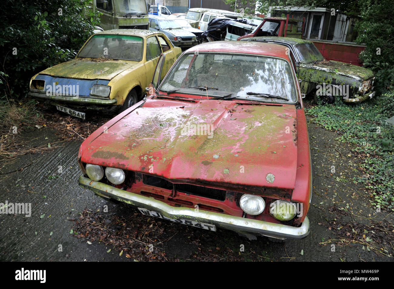 Abandoned 1970s and 80s Vauxhall cars rotting in a yard Stock Photo - Alamy