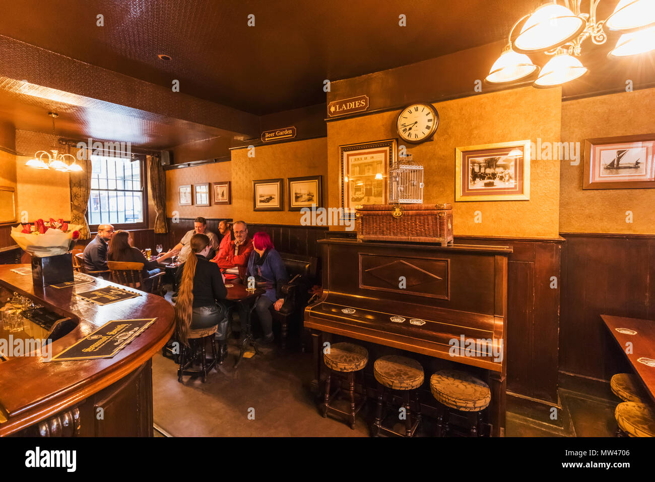England, London, Southwark, Anchor Tap Pub, Customers Relaxing Stock ...