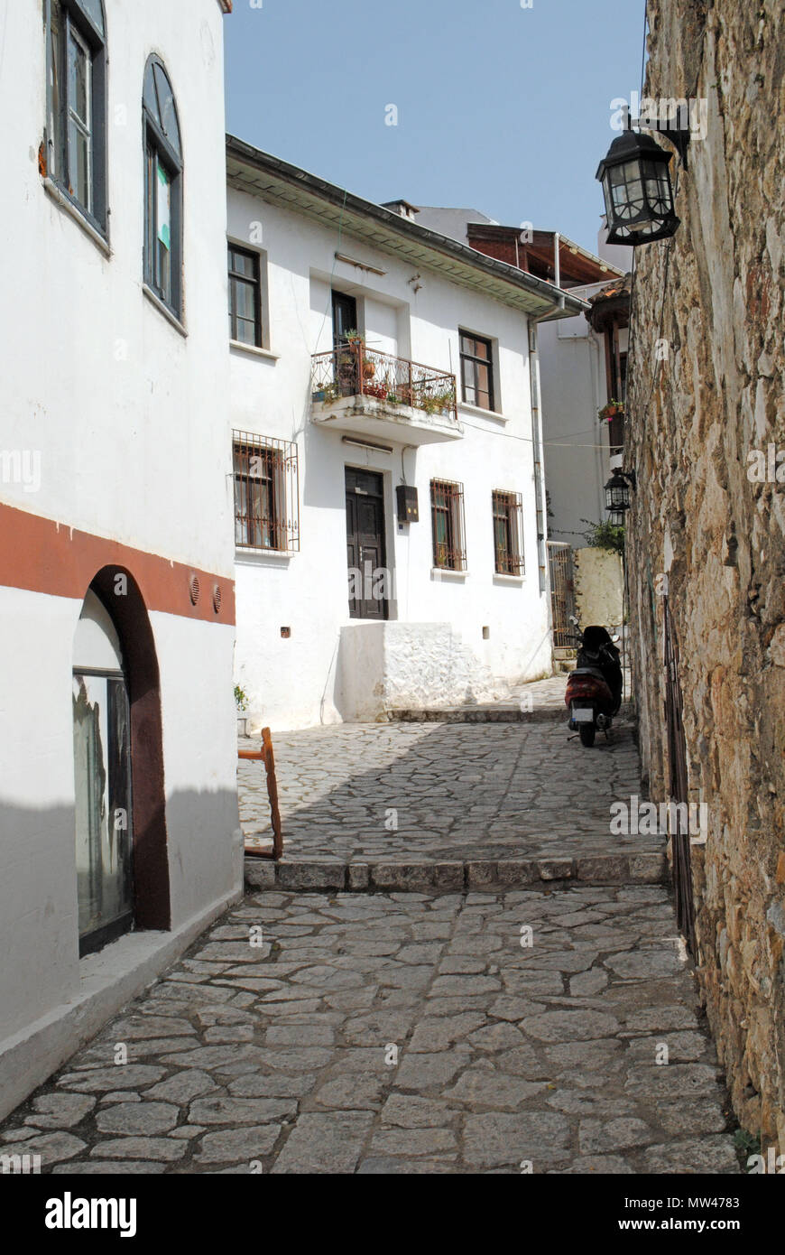 Narrow turkish streets hi-res stock photography and images - Alamy