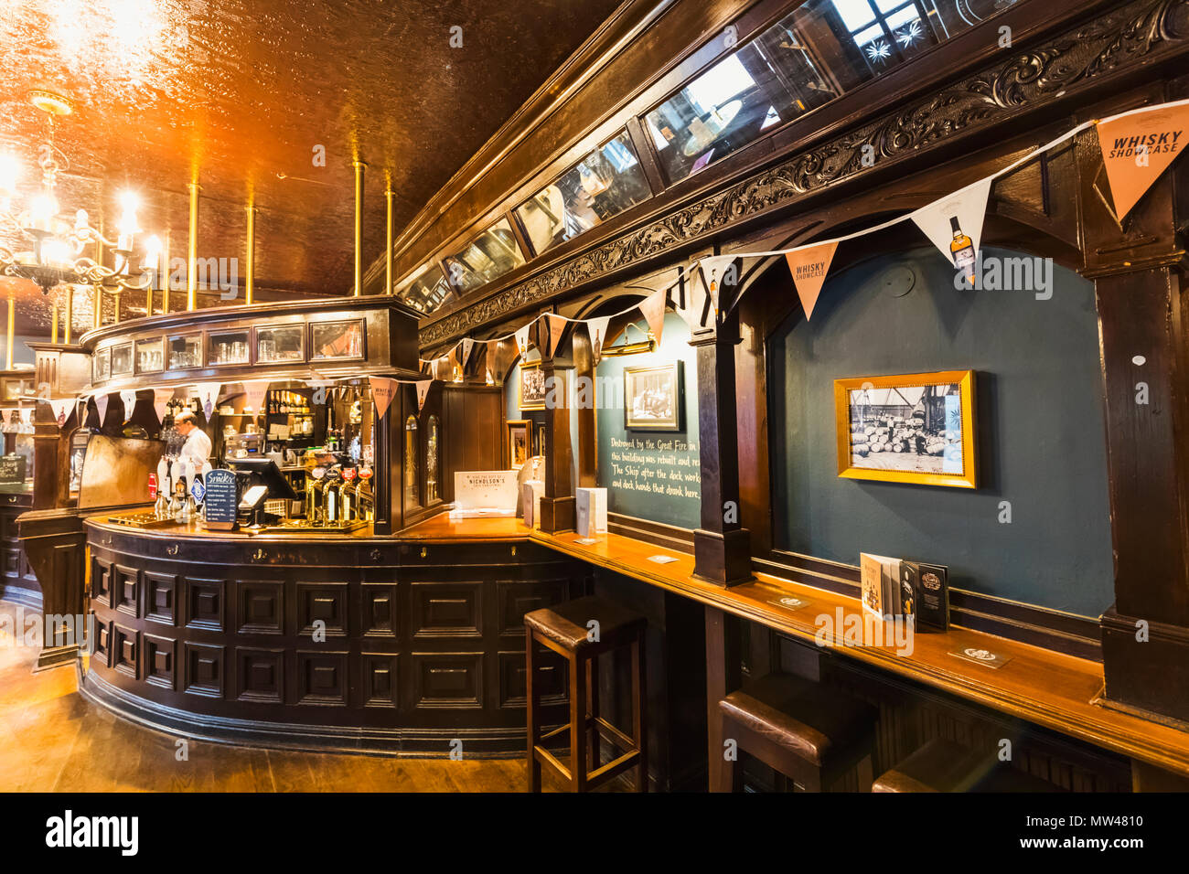 England, London, The City of London, The Ship Pub Stock Photo - Alamy