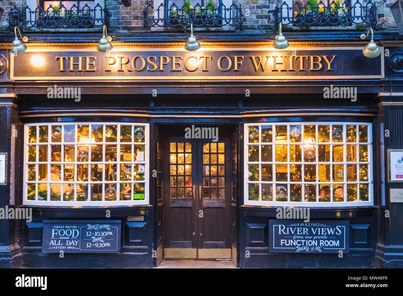 Prospect of whitby hi-res stock photography and images - Alamy