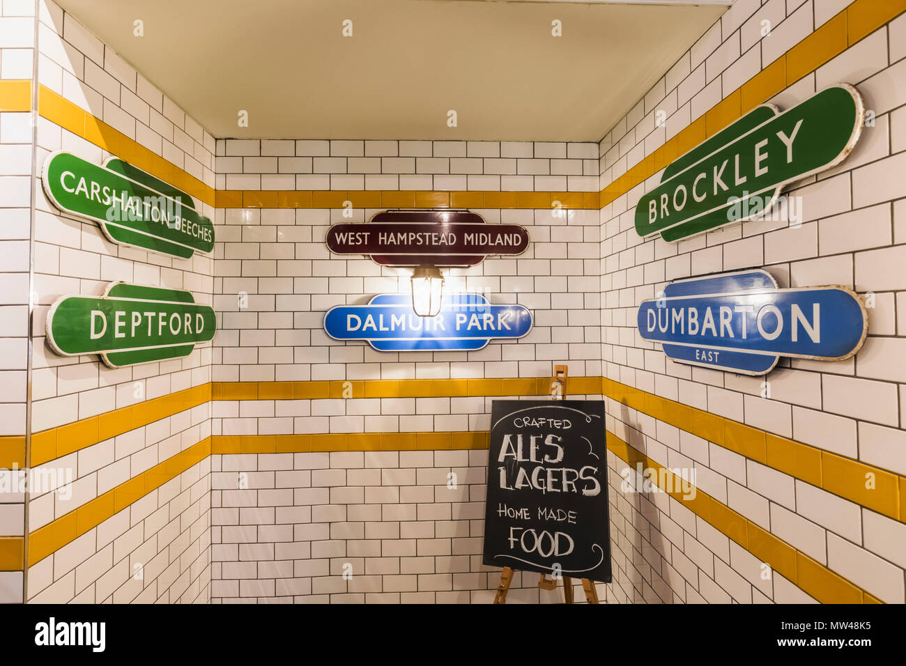 England, London, Euston, Euston Train Station, The Doric Arch Pub ...