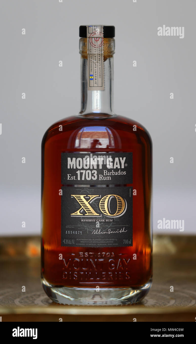 Xo drink hi-res stock photography and images - Alamy