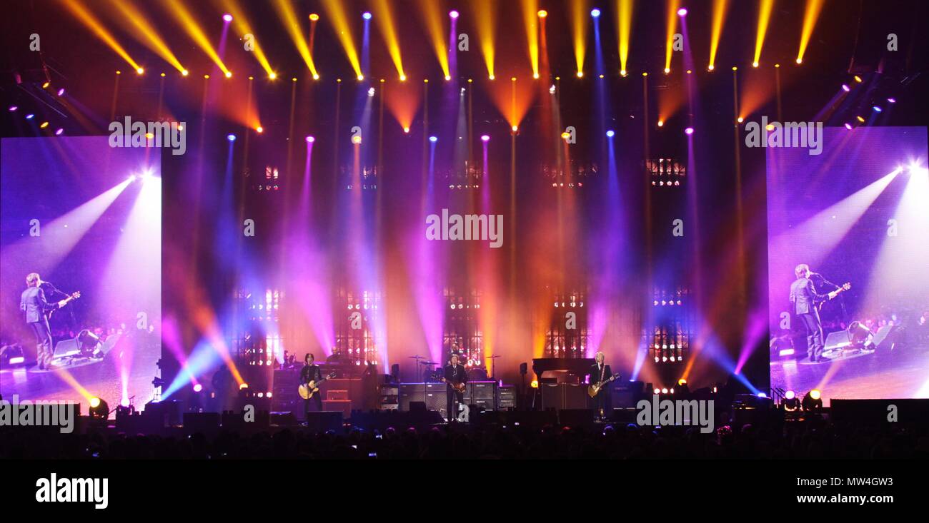 Manchester,Uk, Sir Paul McCartney performs with his bnd to a sell out ...