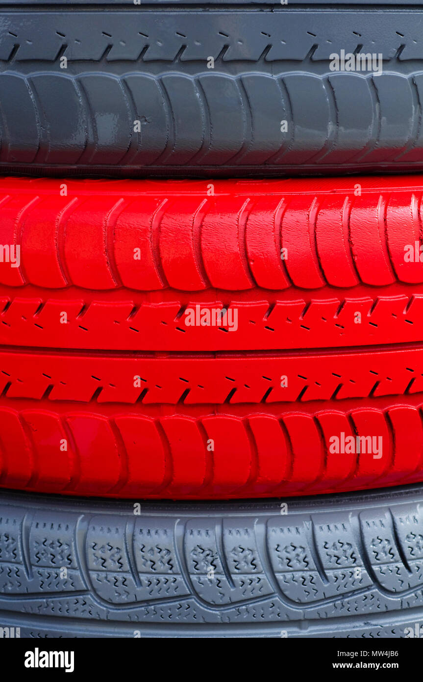 Painted tire stack hi-res stock photography and images - Alamy