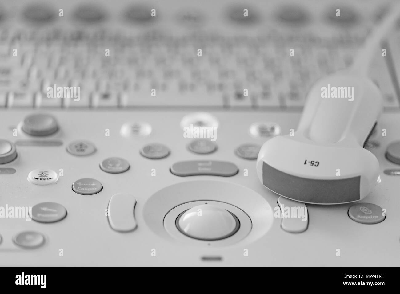 Modern ultrasonic device with sensors Stock Photo - Alamy