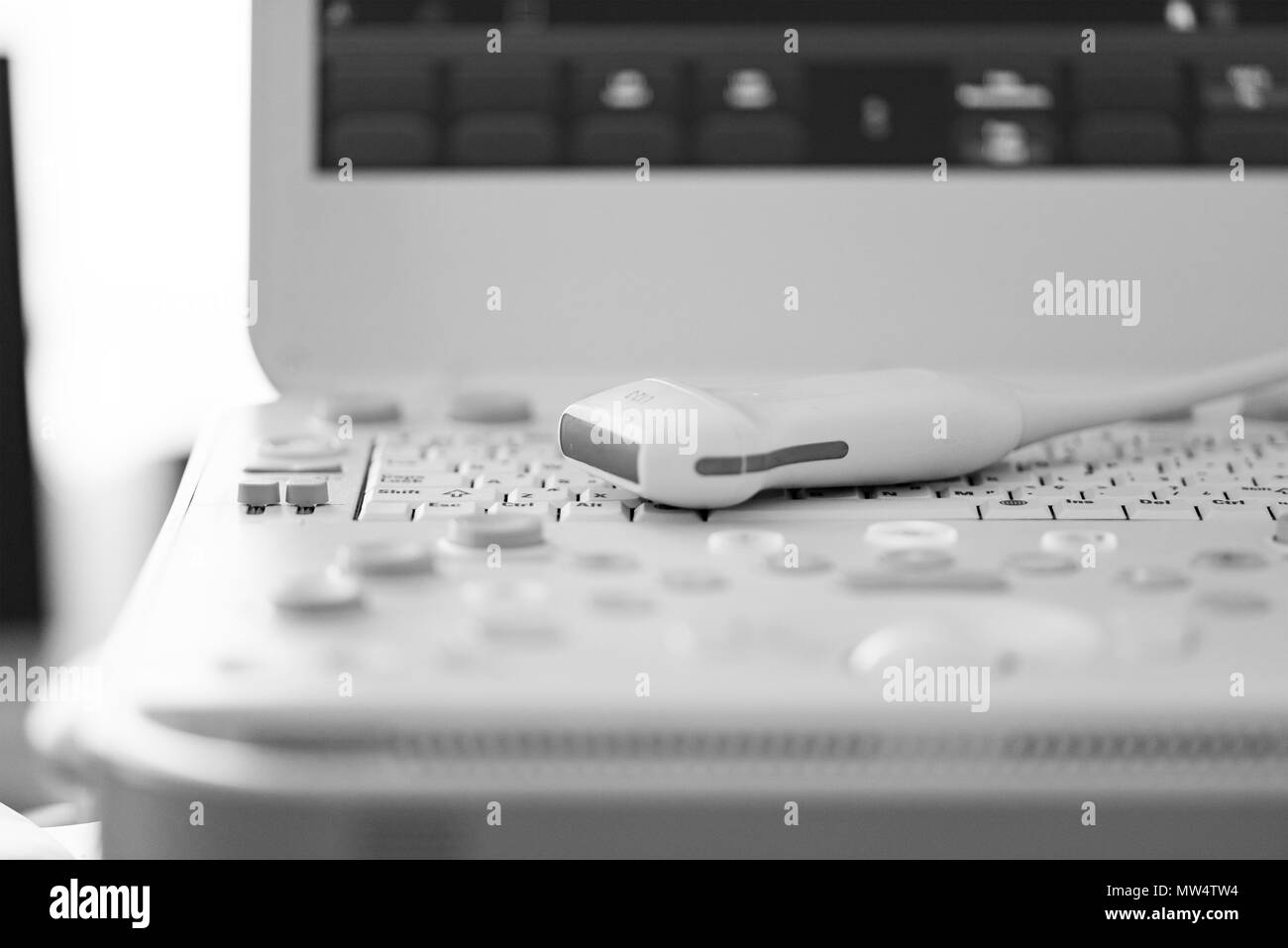 Modern ultrasonic device with sensors Stock Photo - Alamy