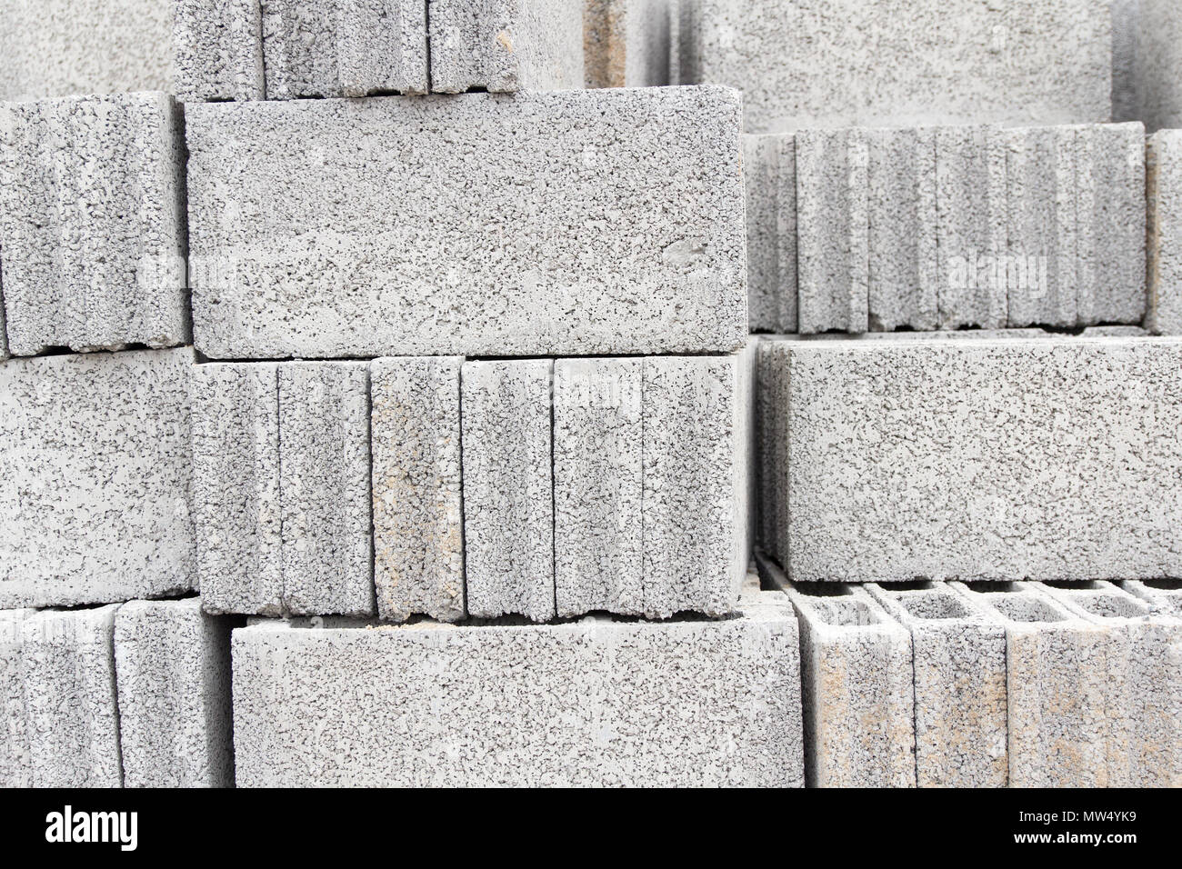 Large concrete cube hi-res stock photography and images - Alamy