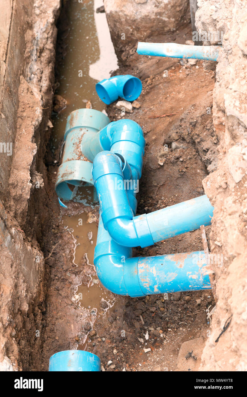 Leaking water pipe underground hi-res stock photography and images - Alamy