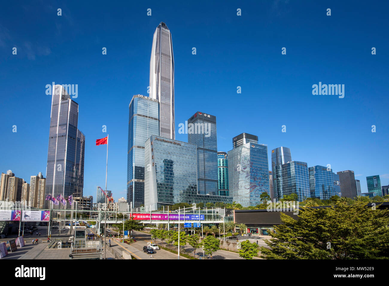 Shenzhen pingan tower hi-res stock photography and images - Alamy