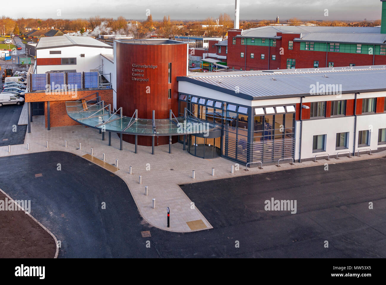Clatterbridge Cancer Centre Liverpool Stock Photo - Alamy