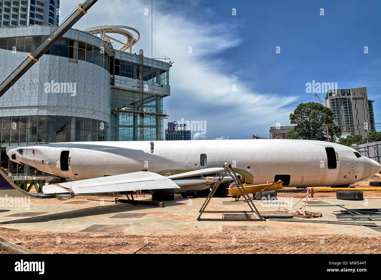 Thailand construction site. Terminal 21 Shopping mall building site ...