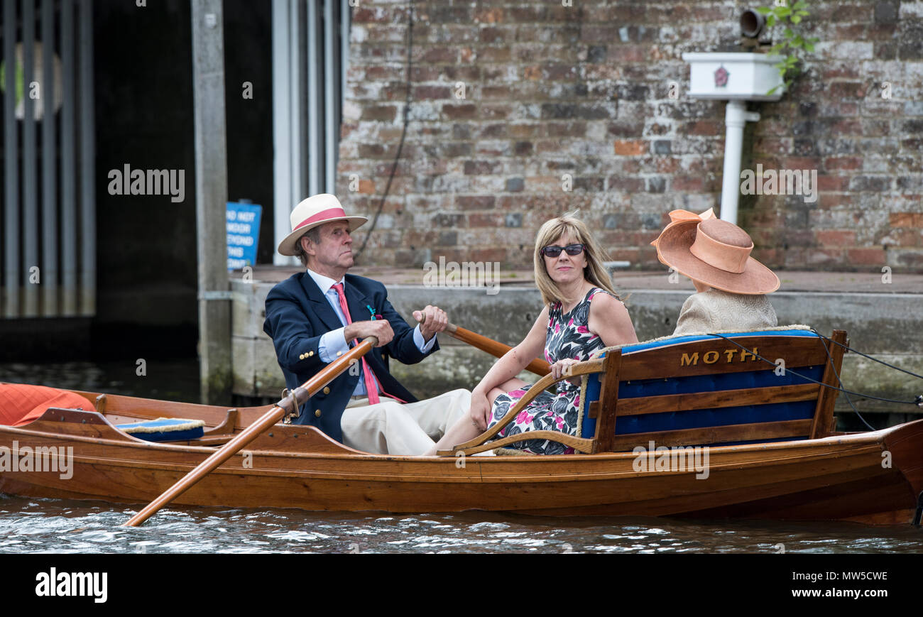 George lawson with his skiff hi-res stock photography and images - Alamy