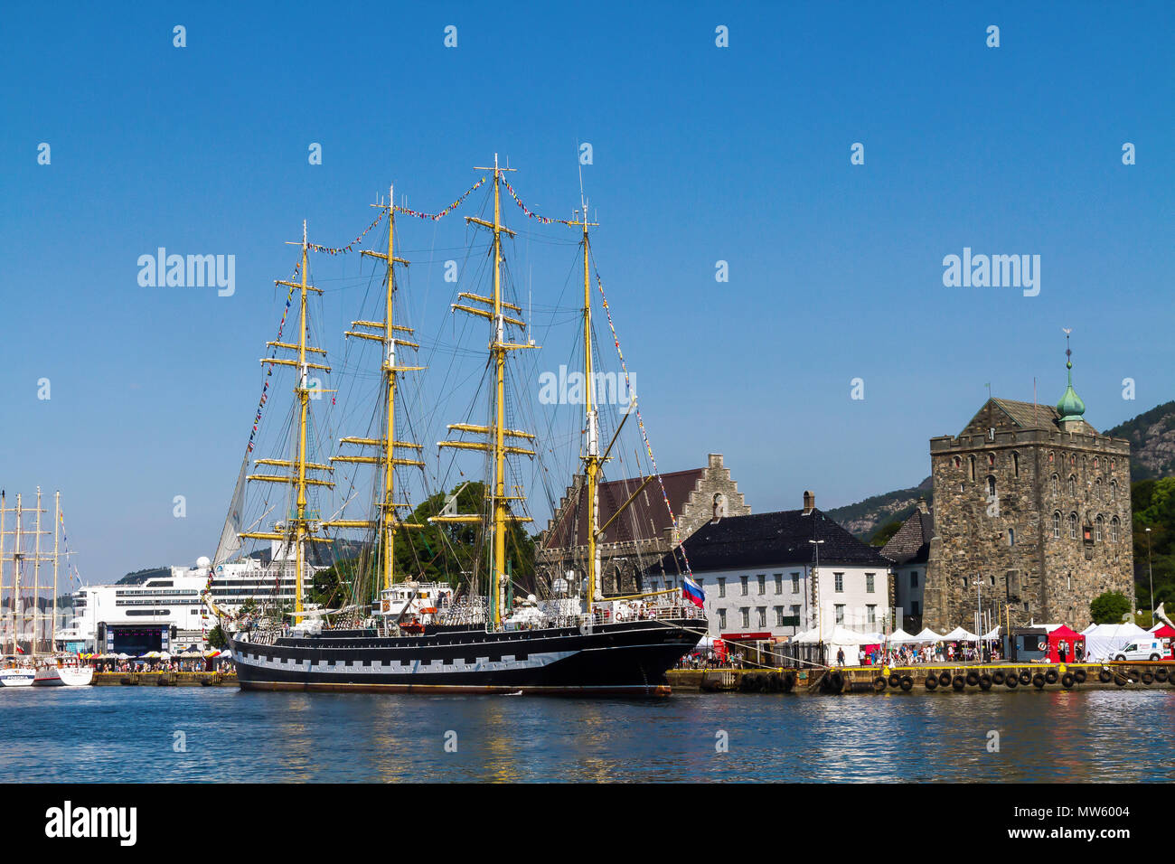 Four masted barquentine hi-res stock photography and images - Alamy