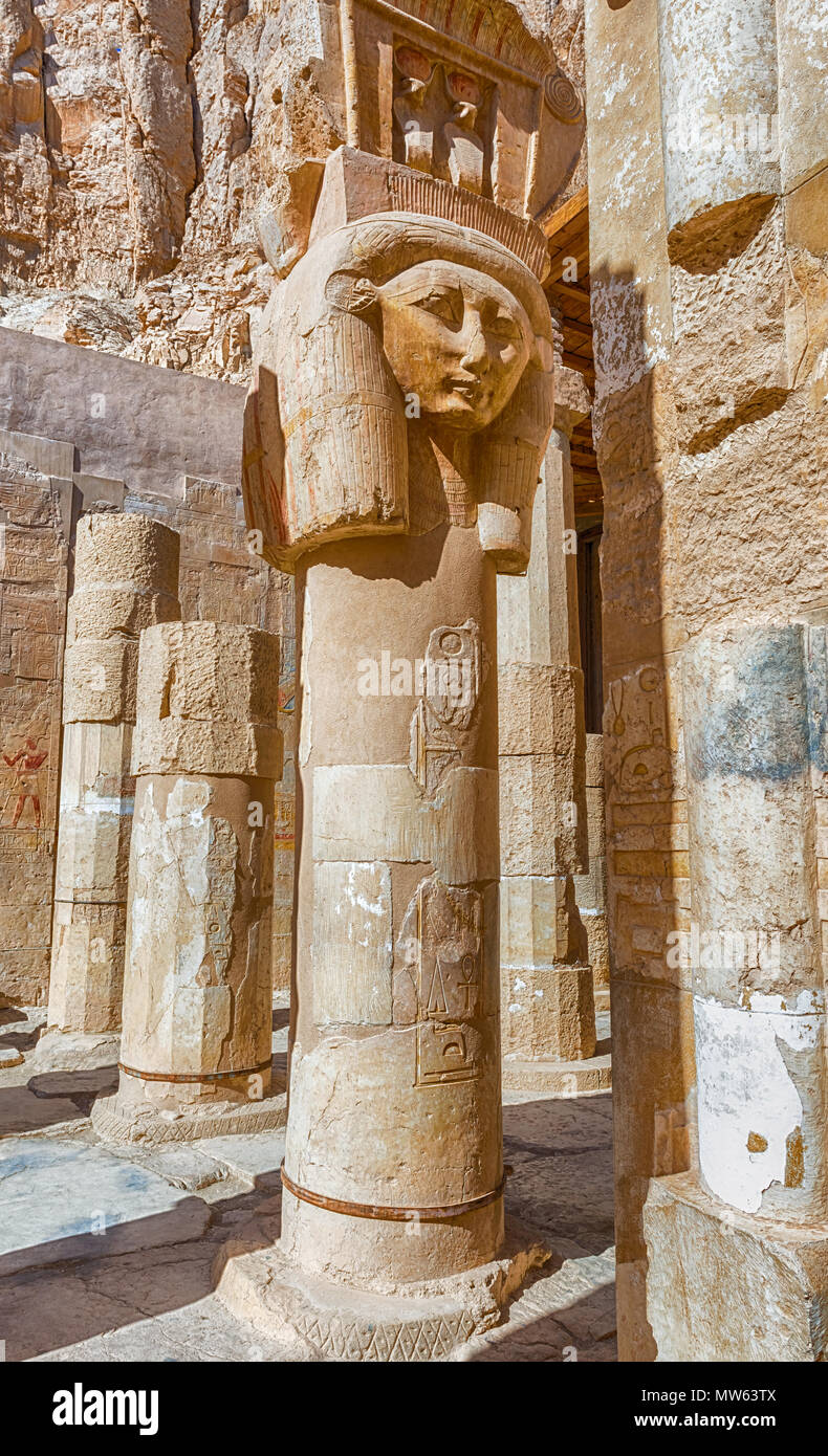 This impressive stone statue shows the female Queen Hatshepsut Stock ...