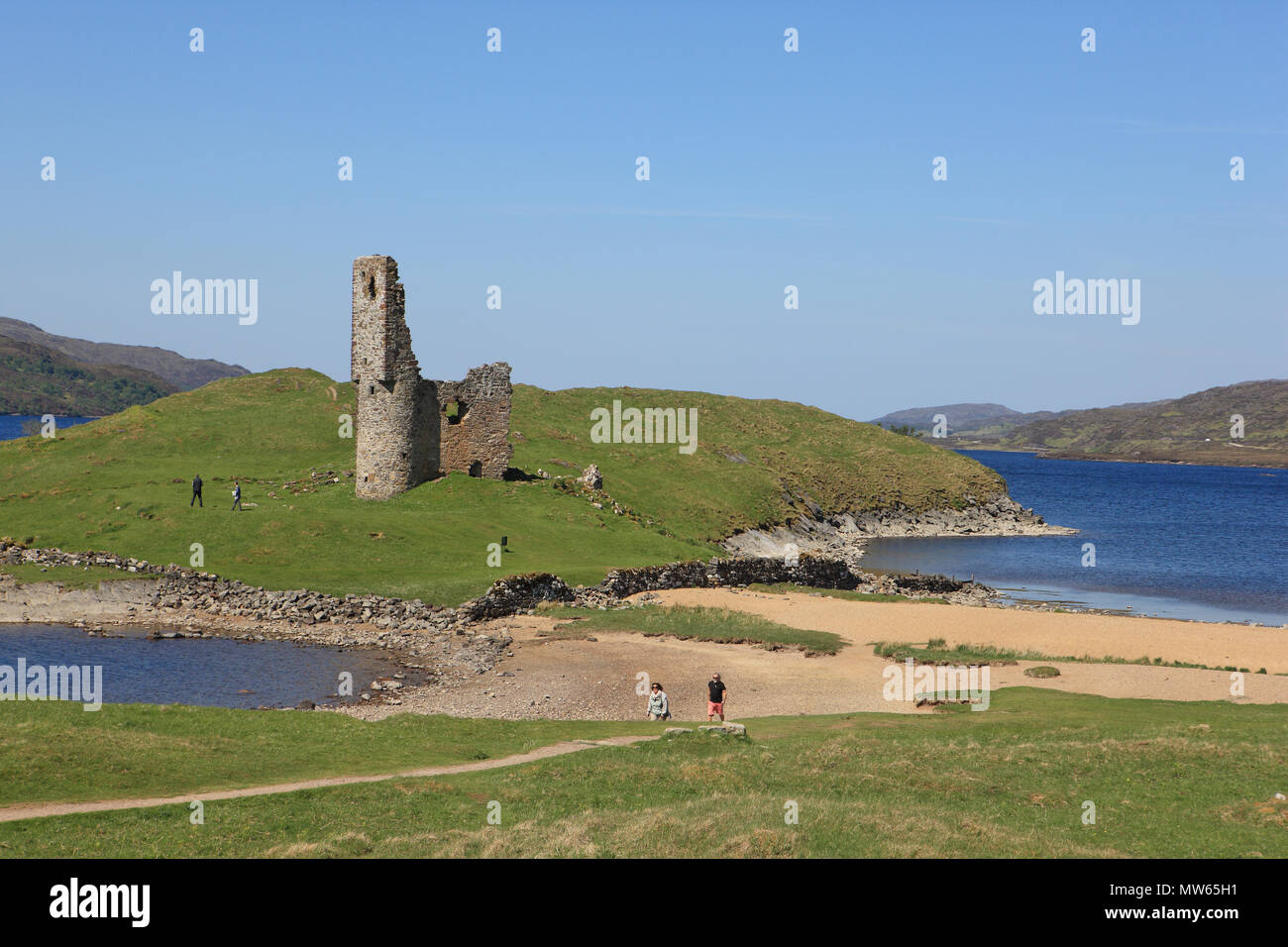 Ardvreck Castle, Loch Assynt, Sutherland, Scotland Stock Photo - Alamy